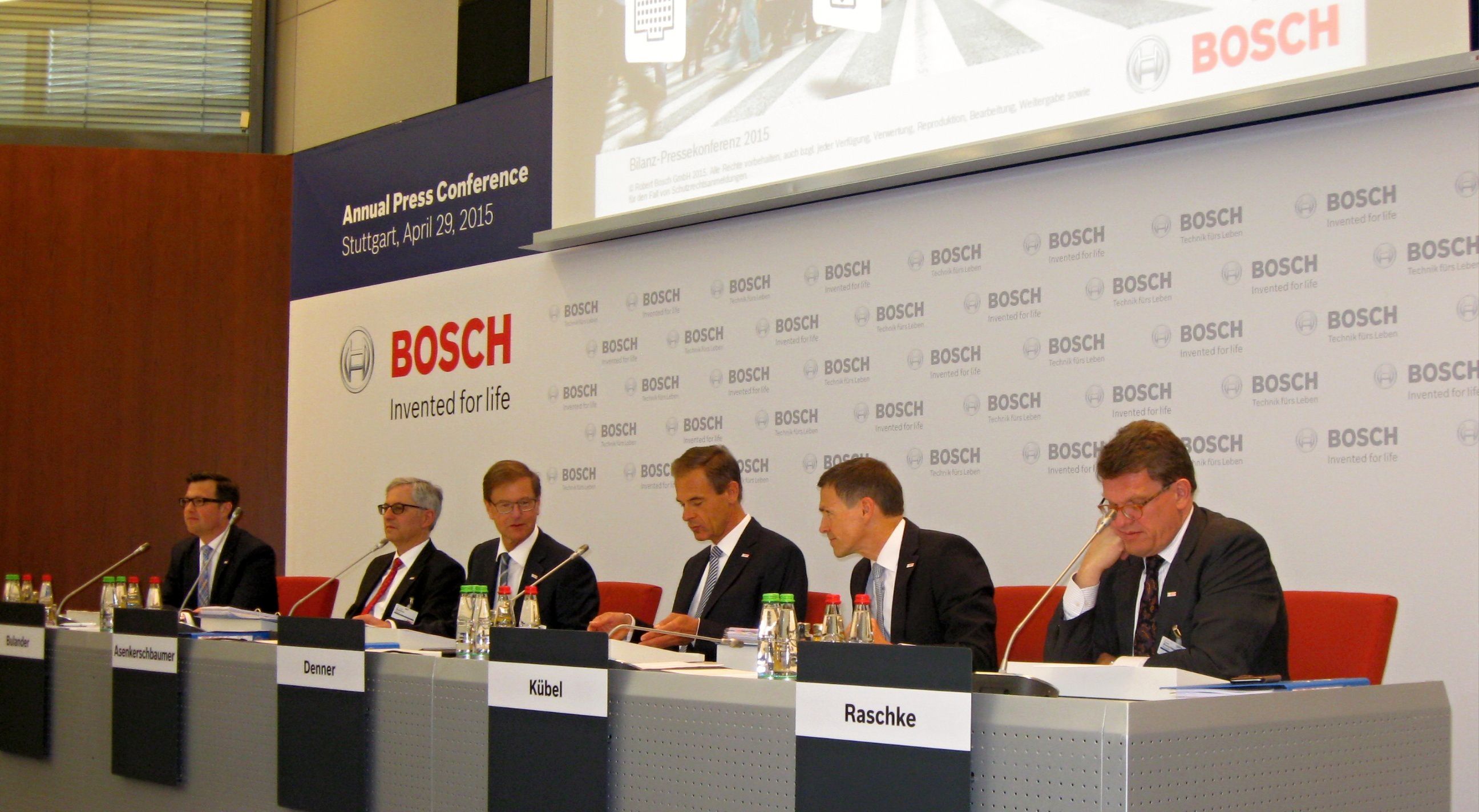 Bosch allein zu Haus – aber bestens vernetzt