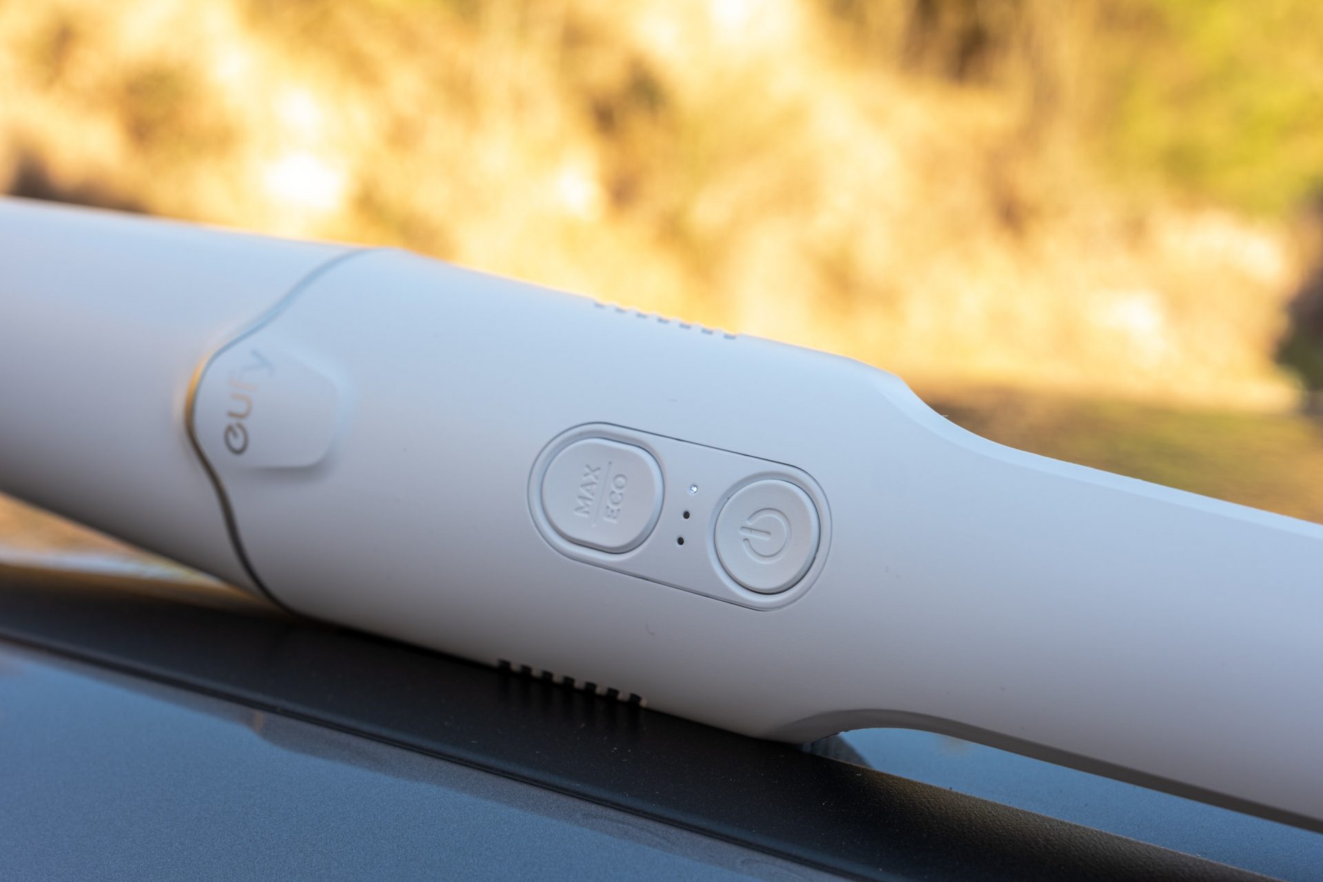 Test: eufy Clean HomeVac H20 fürs Auto